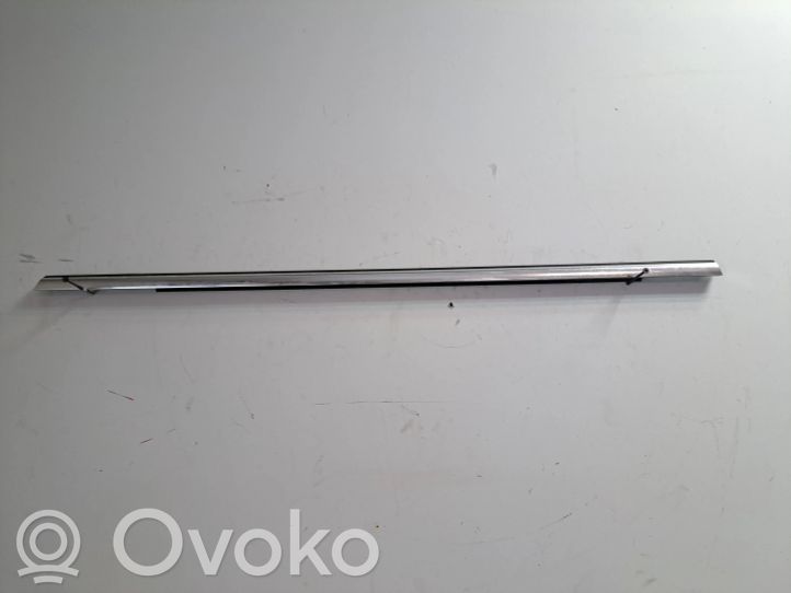 8W0853764B Audi A4 S4 B9 Rear door glass trim molding, 20.00 € | RRR