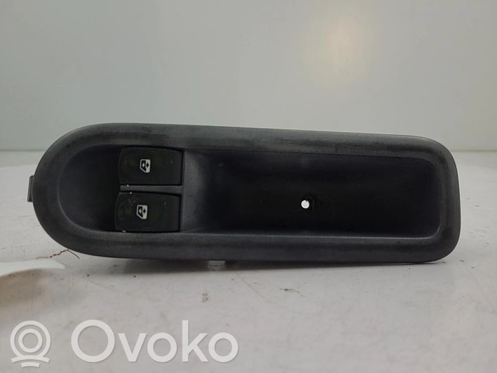 8200214939 Renault Twingo II Interrupteur commade lève-vitre, 40.42 ...