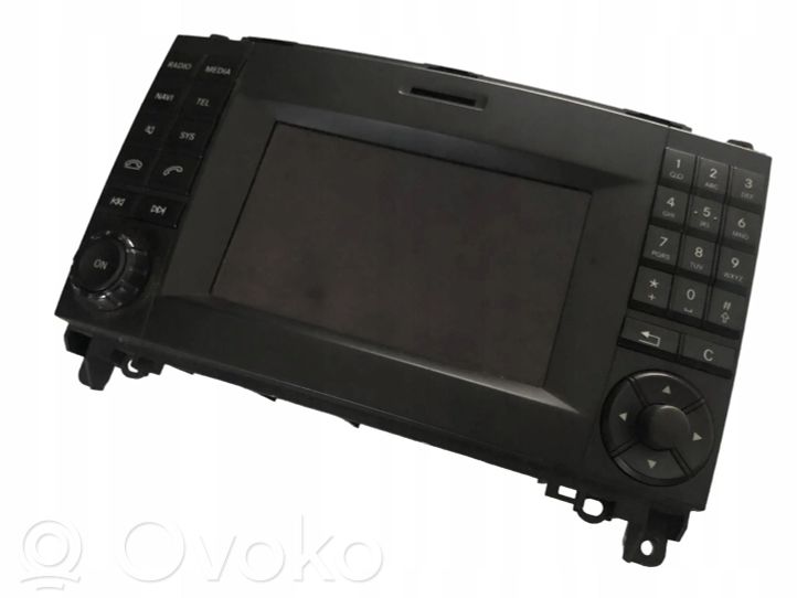 A4479009005 Mercedes-Benz Vito Viano W447 Radio/CD/DVD/GPS head unit ...