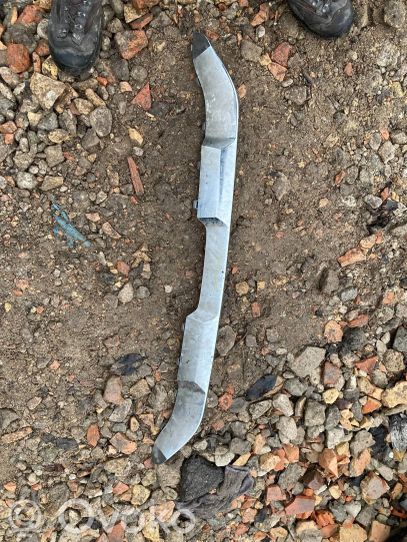 A1668857622 Mercedes-Benz E AMG W210 Moulure de pare-chocs avant, 37.12 ...