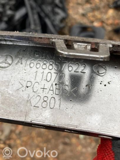 A1668857622 Mercedes-Benz E AMG W210 Moulure de pare-chocs avant, 37.12 ...