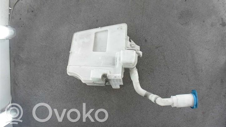 MED2MOTORER Volkswagen Polo V 6R Windshield washer fluid reservoir/tank ...