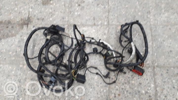 Instalacja Land Rover Discovery 4 - LR4 Engine installation wiring loom ...