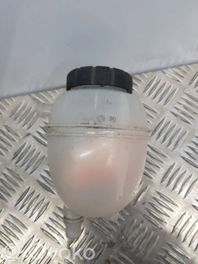 A2225000549 Mercedes-Benz C W205 Coolant expansion tank/reservoir, 7.00 ...