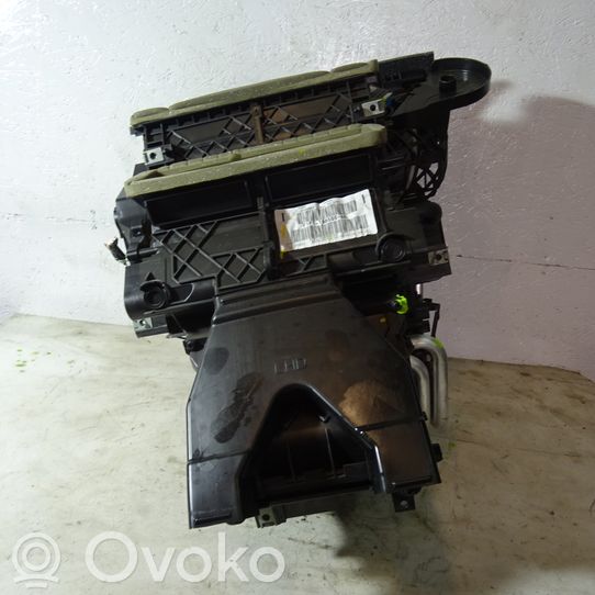 F1F1-19B555-AB Ford Focus ST Interior heater climate box assembly, 100. ...