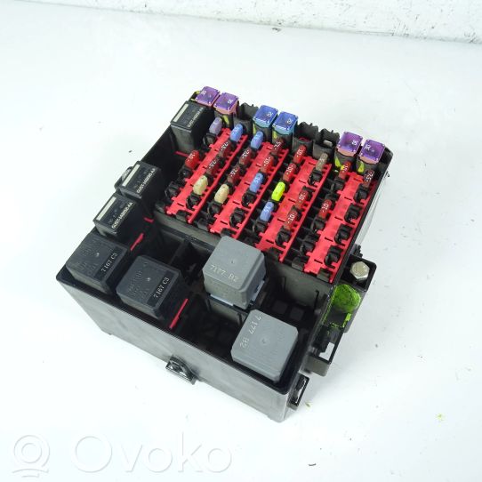 8V51-14A073-AA Ford Transit - Tourneo Connect Fuse box set, 57.86 € | RRR