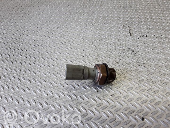 Citroen C5 Oil pressure sensor, 3.00 € | RRR