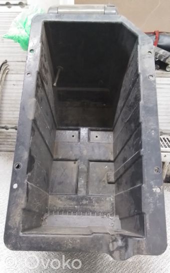 A9066200131 Mercedes-Benz Sprinter W906 Battery box tray, 15.00 € | RRR