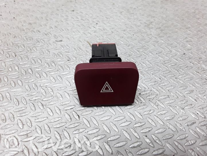 Citroen C4 Grand Picasso Hazard light switch, 10.00 € | RRR