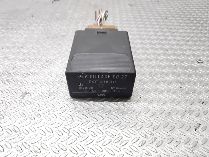 A0004460027 Mercedes-Benz Vito Viano W638 Window wiper relay, 15.00 € | RRR