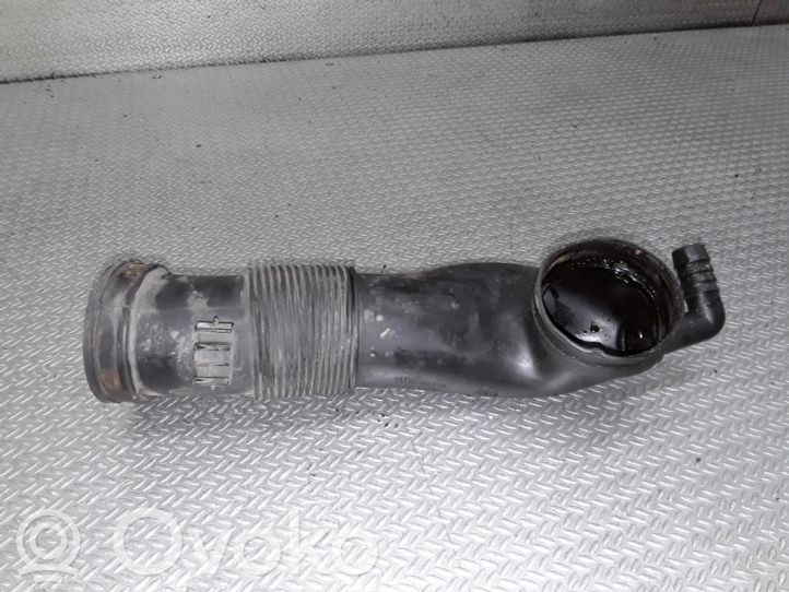 9158710 Opel Zafira A Air intake duct part, 10.00 € | RRR