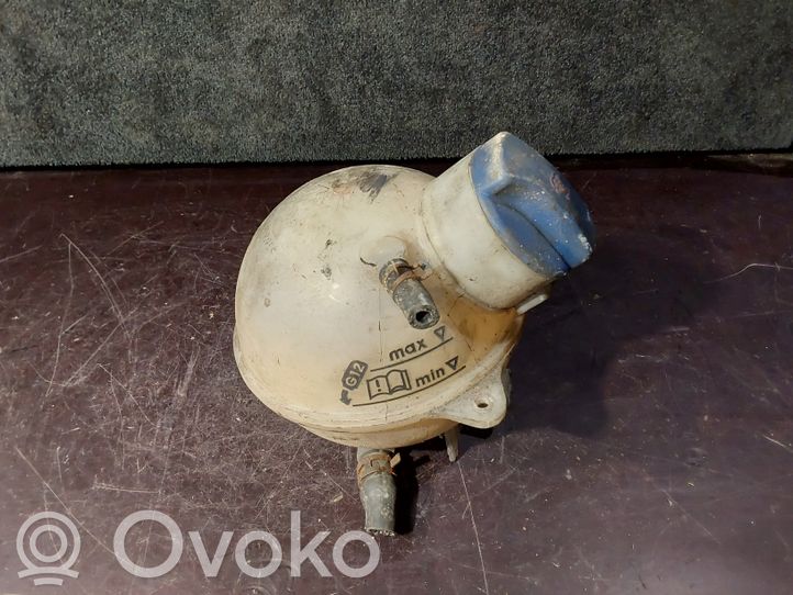 7M3121407A Volkswagen Sharan Coolant expansion tank/reservoir, 9.00 € | RRR