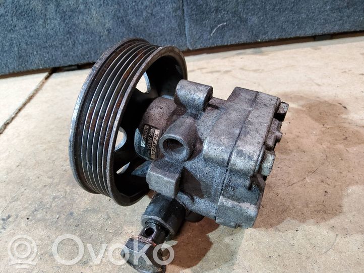 571002B000 Hyundai Santa Fe Power steering pump, 25.00 € | RRR