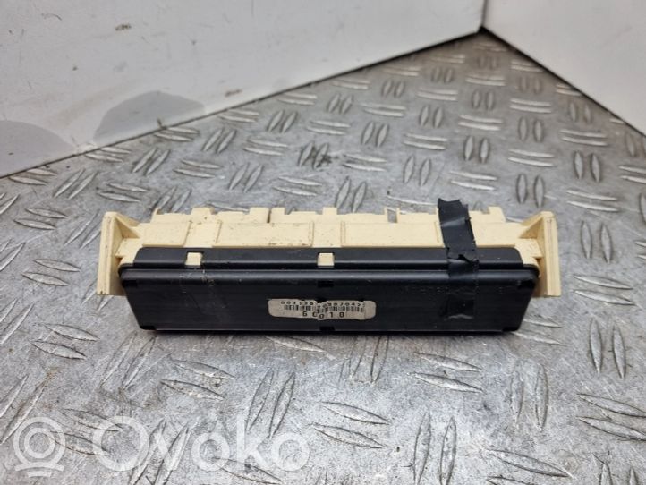 60010 Toyota Land Cruiser (J100) Other control units/modules, 25.00 € | RRR