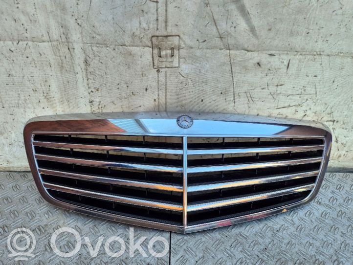 A2218800483 Mercedes-Benz S W221 Grille de calandre avant, 145.00 € | OVOKO