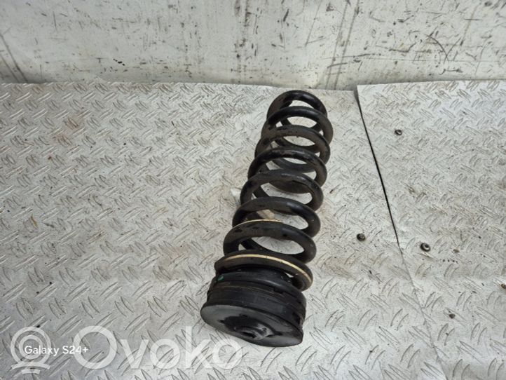 Mercedes-Benz GLE (W166 - C292) Rear coil spring, 27.00 € | RRR