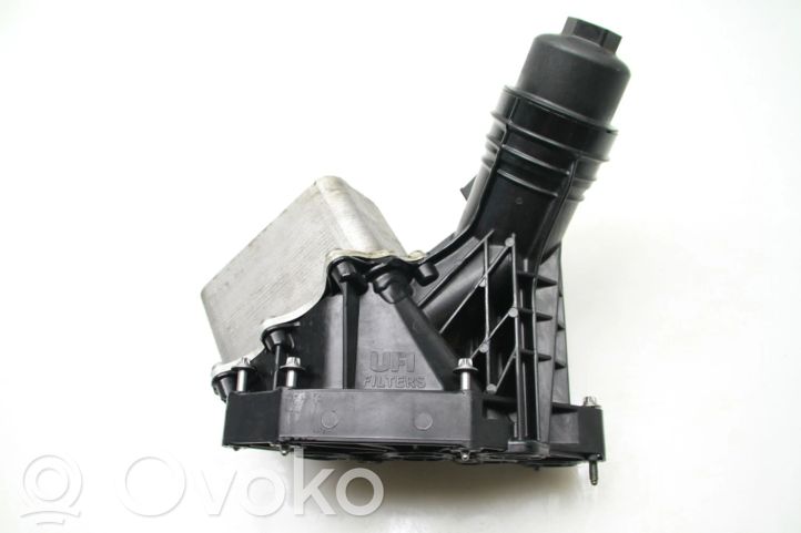 8570063 BMW 5 G30 G31 Oil filter mounting bracket, 48.00 € | RRR