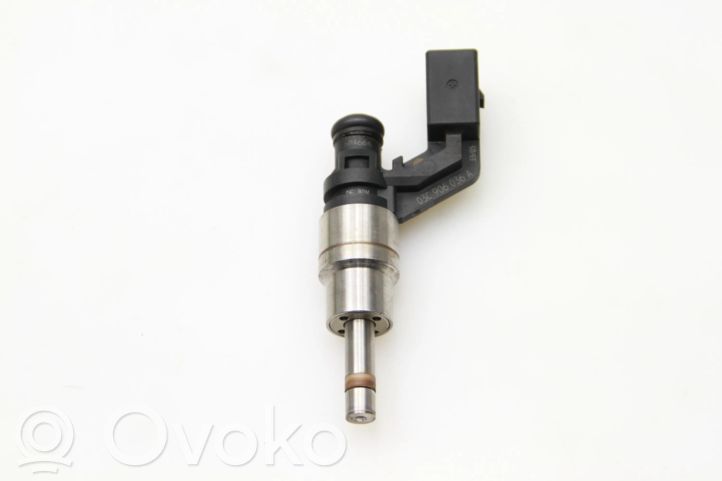 03C906036A Audi A3 S3 8P Fuel injector, 30.00 € | RRR