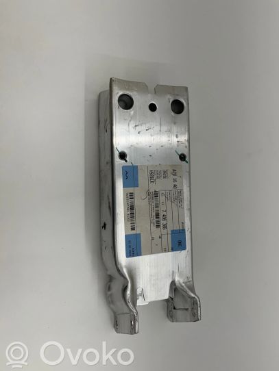 7406385 BMW X1 F48 F49 Front bumper shock/impact absorber, 50.00 € | RRR