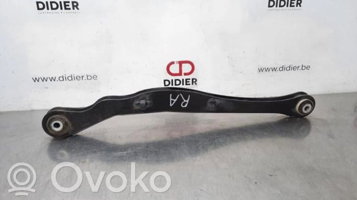 33326884693 BMW X1 F48 F49 Center/middle under tray cover, 35.00 € | RRR