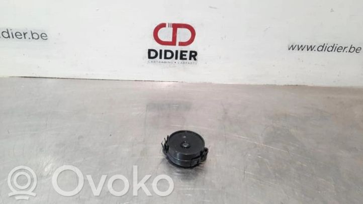 285356725R Renault Megane IV Rear seat side top trim, 25.00 € | RRR