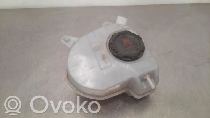 5WA121407F Volkswagen Golf VIII Front door upper hinge, 20.00 € | RRR