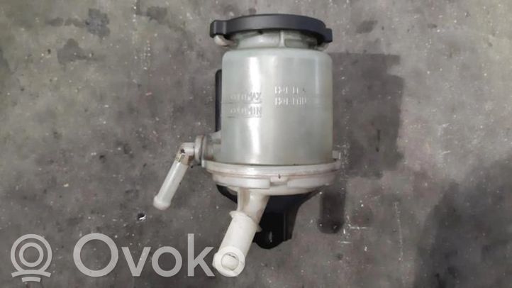 Toyota Hilux (AN10, AN20, AN30) Power steering fluid tank/reservoir, 61 ...