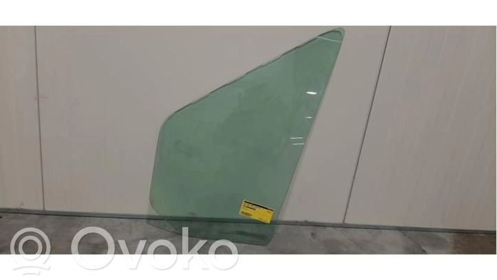 43R00098 Ford Transit Front vent window/glass (coupe), 41.02 € | RRR
