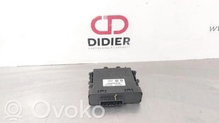 284Y66LA6A Renault Clio V Gateway control module, 136.73 € | RRR