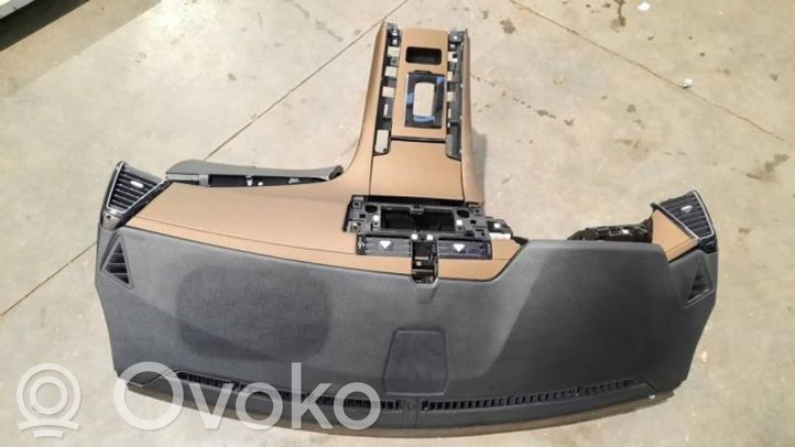 16317288ZD Citroen DS7 Crossback Dashboard, 1435.67 € | RRR