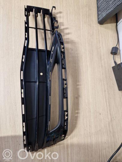 51117385277 BMW 5 G30 G31 Grille inférieure de pare-chocs avant, 30.00 ...