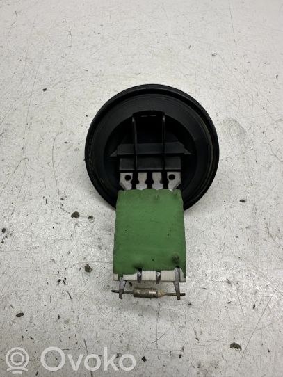 12375 Seat Ibiza III (6L) Heater blower motor/fan resistor, 4.00 € | RRR