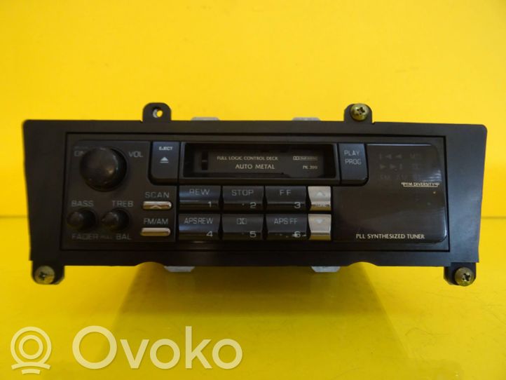 2811586G15 Nissan Pathfinder WD21 Radio/CD/DVD/GPS head unit, 75.29 € | RRR