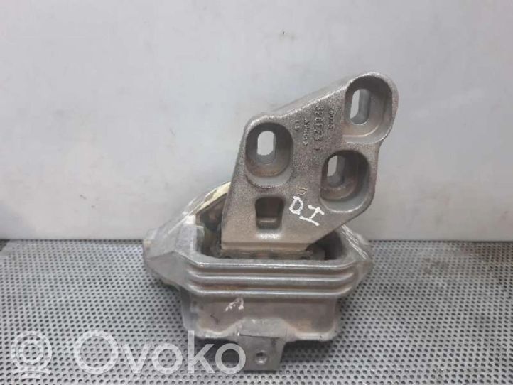 A2462400217 Mercedes-Benz GLA W156 Gearbox mount, 67.76 € | RRR