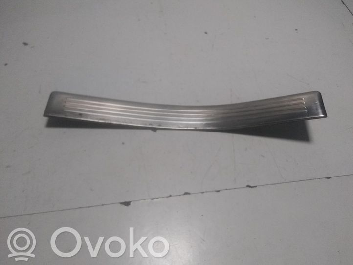 A2126861236 Mercedes-Benz E W212 Moulure, 29.97 € | OVOKO