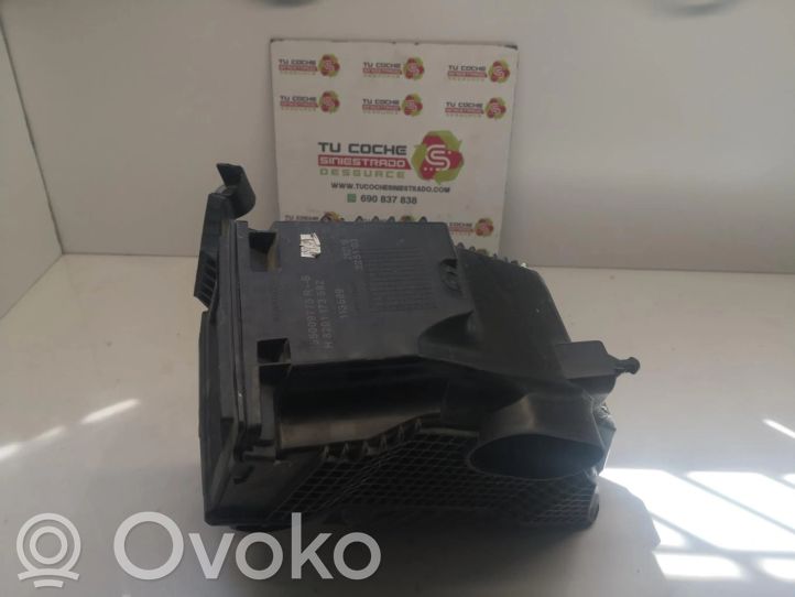 165009775R Renault Sandero I Air filter, 52.27 € | RRR