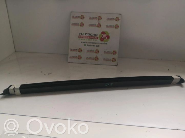 Toyota Yaris Front door rubber seal, 24.43 € | RRR