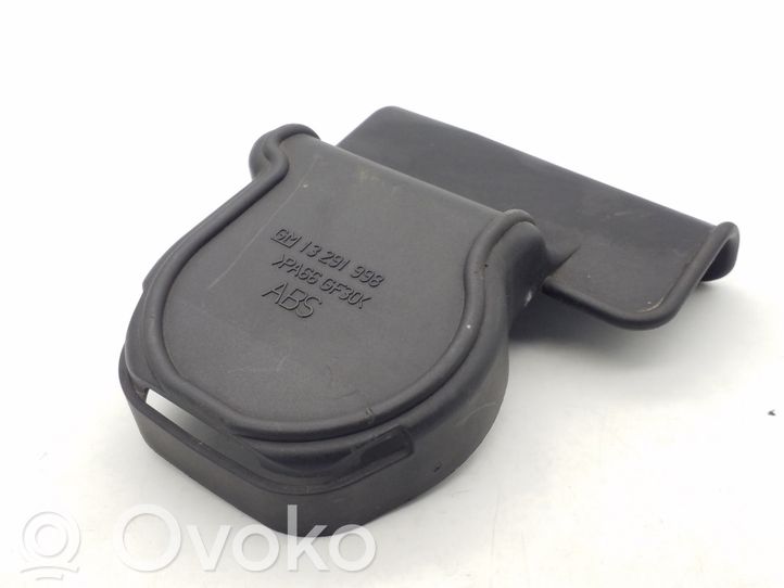 13291998 Opel Corsa D Other engine bay part, 6.00 € | RRR