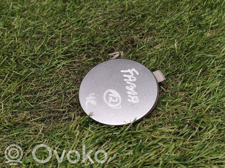 5J0807241 Skoda Fabia Mk2 (5J) Capuchon, crochet de remorquage avant ...