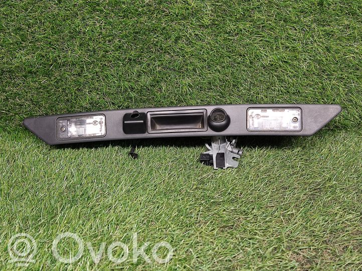 4E0827574H Audi A8 S8 D3 4E Takaluukun/tavaratilan luukun ulkokahva, 55 ...