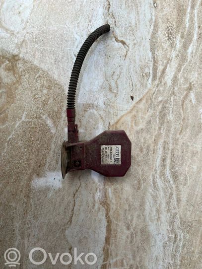 4M0035507 Audi A4 Allroad B9 Bluetooth antenna, 15.00 € | RRR