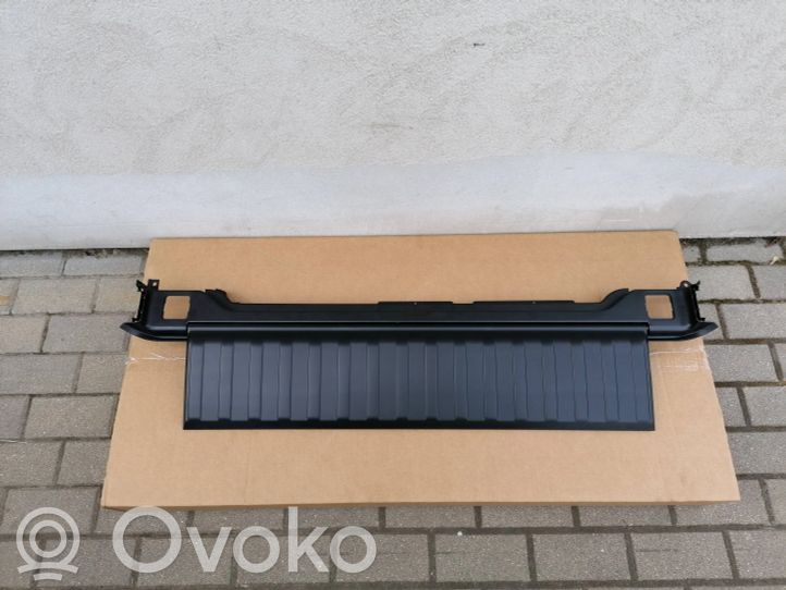 6955000 BMW X5 E70 Tailgate trim, 140.00 € | RRR