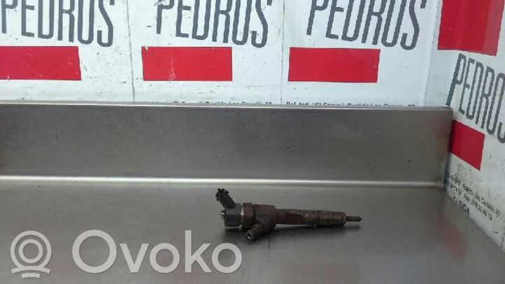 Renault Trafic I Fuel injector, 117.90 € | RRR