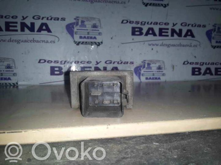 7700115078 Renault Clio II Glow plug pre-heat relay, 27.77 € | RRR