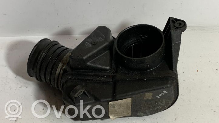 2710900804 Mercedes-Benz C W204 Tuyau d'admission d'air, 40.00 € | OVOKO