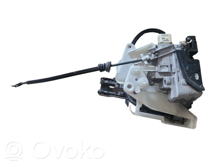 3C1837015A Volkswagen PASSAT B6 Front door lock, 7.00 € | RRR