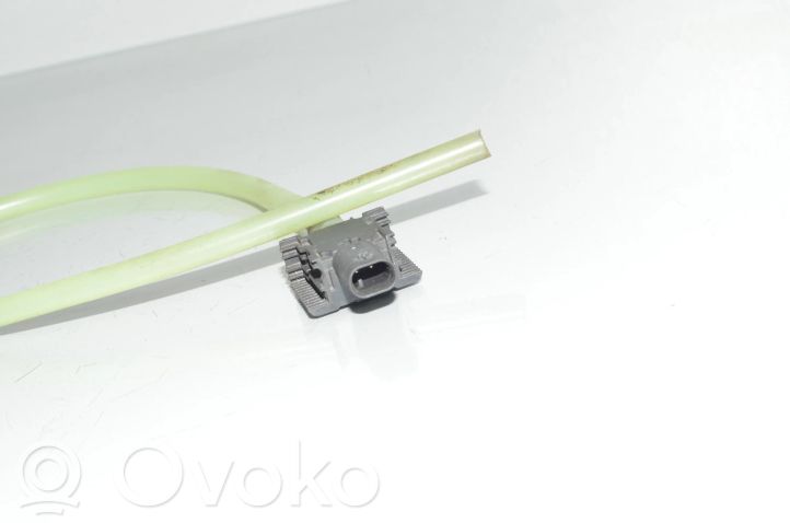 6833256 BMW X3 G01 Airbag deployment crash/impact sensor, 26.00 € | RRR