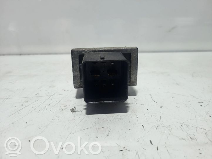 8200859243 Renault Scenic II - Grand scenic II Glow plug pre-heat relay ...