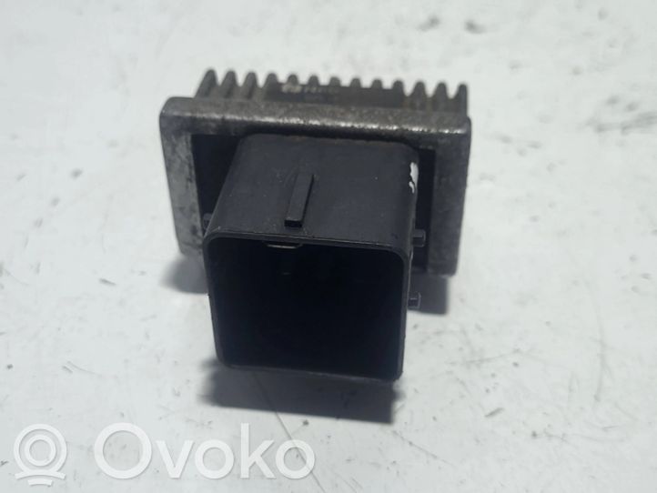 9640469680A Renault Megane III Glow plug pre-heat relay, 8.00 € | RRR