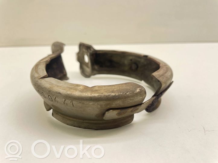 A2034900441 Mercedes-Benz C W204 Muffler pipe connector clamp, 5.00 € | RRR